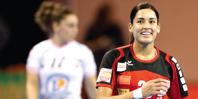 MOUNA CHEBBAH RESTE EN FRANCE - Handball.tn